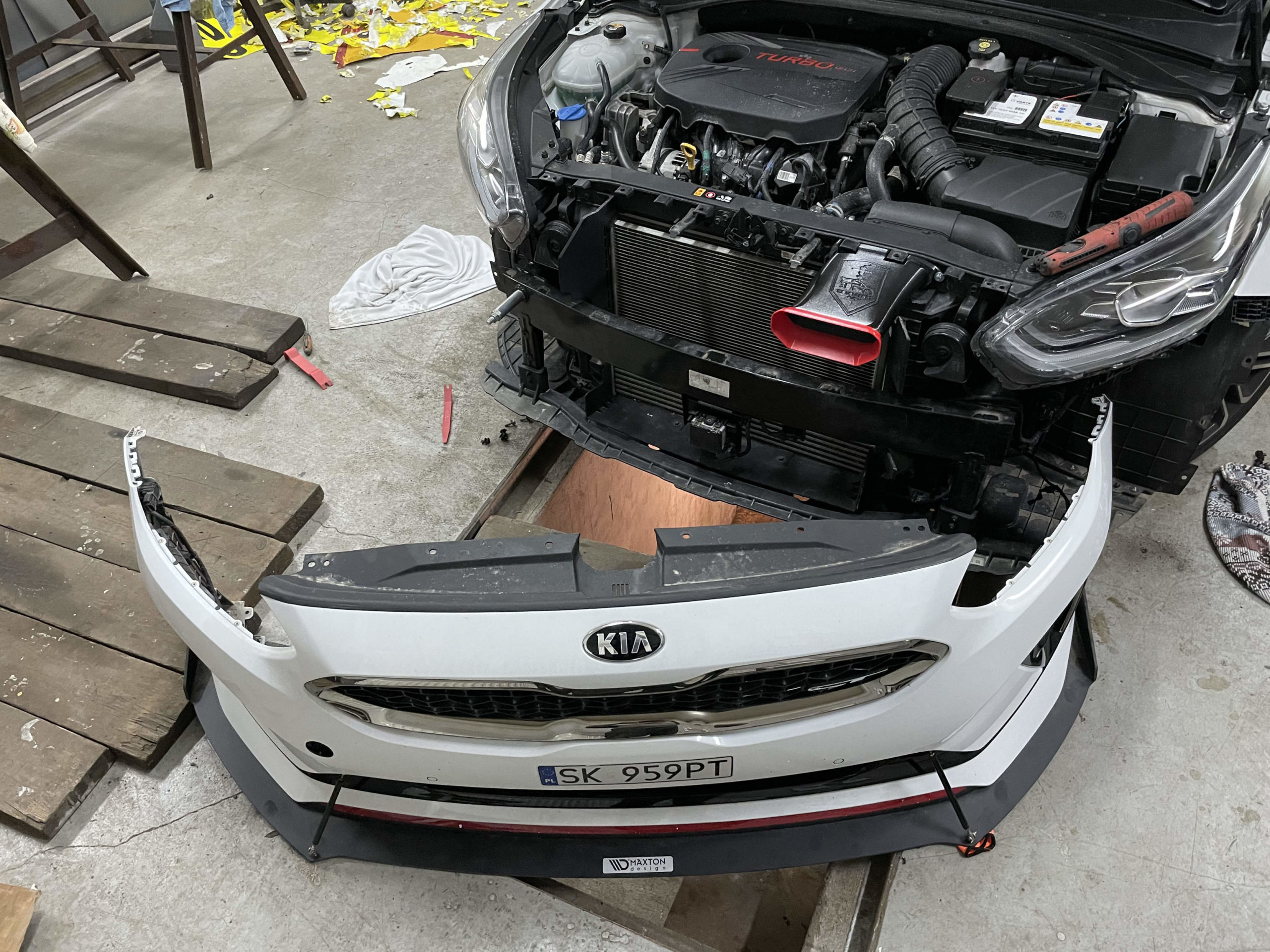 Kia Proceed GT intake system